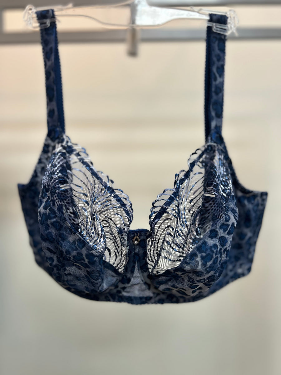 Underwire – Girlfriends | Your Bra Specialists